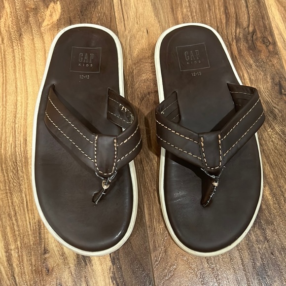 GAP | Shoes | Gap Boys Brown Leather Flip Flops | Poshmark